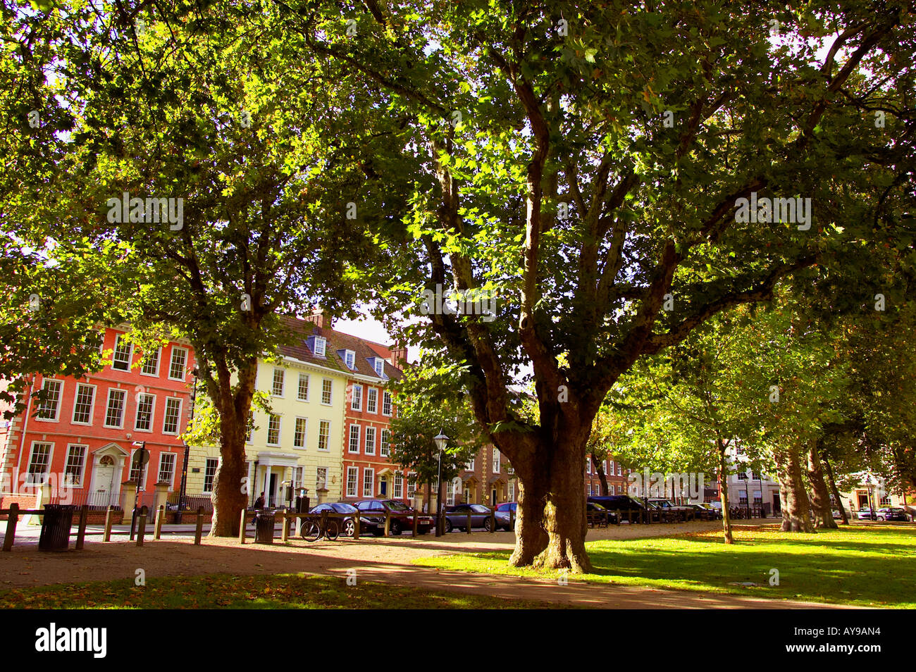 Queen square -Fotos und -Bildmaterial in hoher Auflösung – Alamy