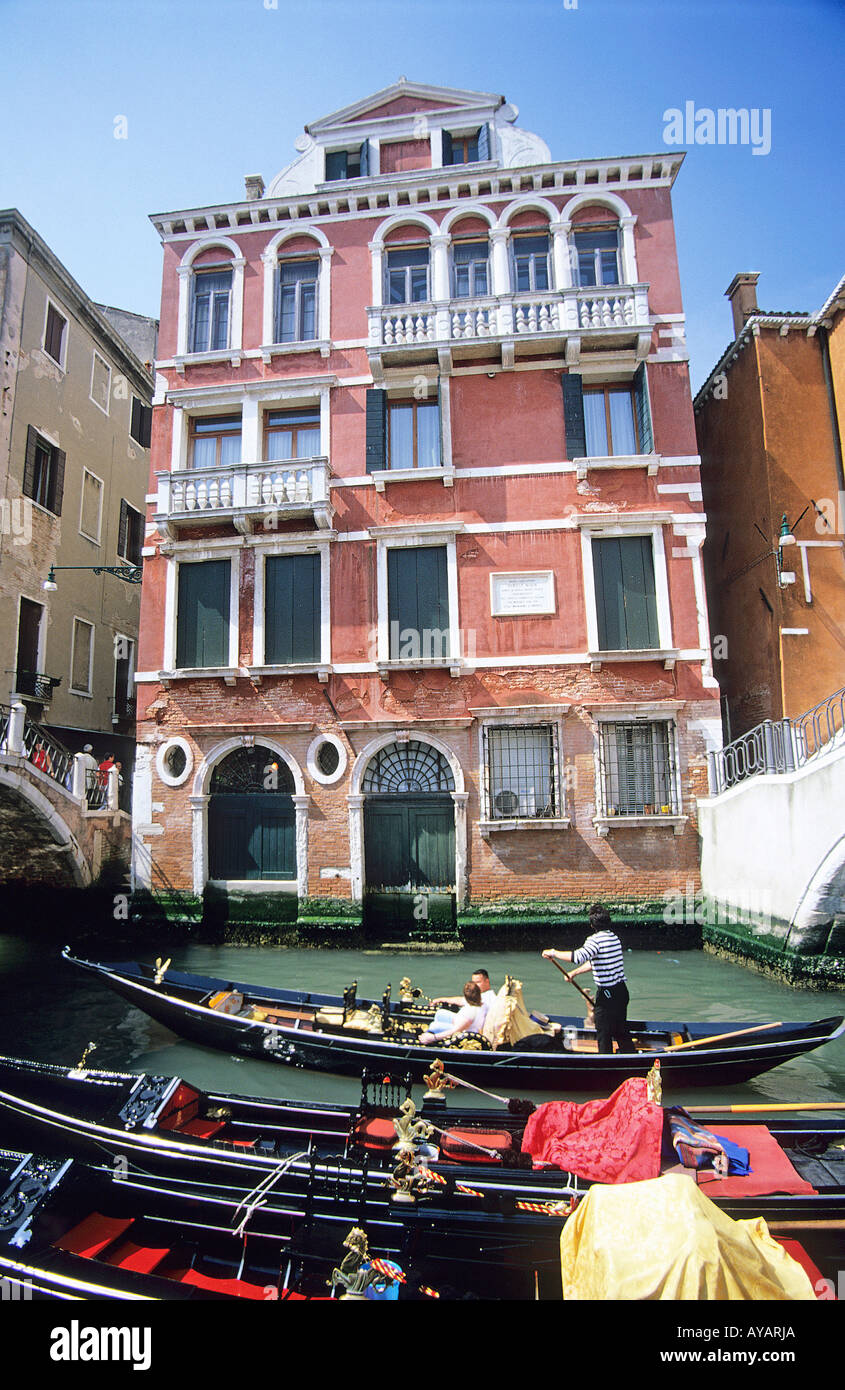 Campo manin in venice italy -Fotos und -Bildmaterial in hoher Auflösung ...