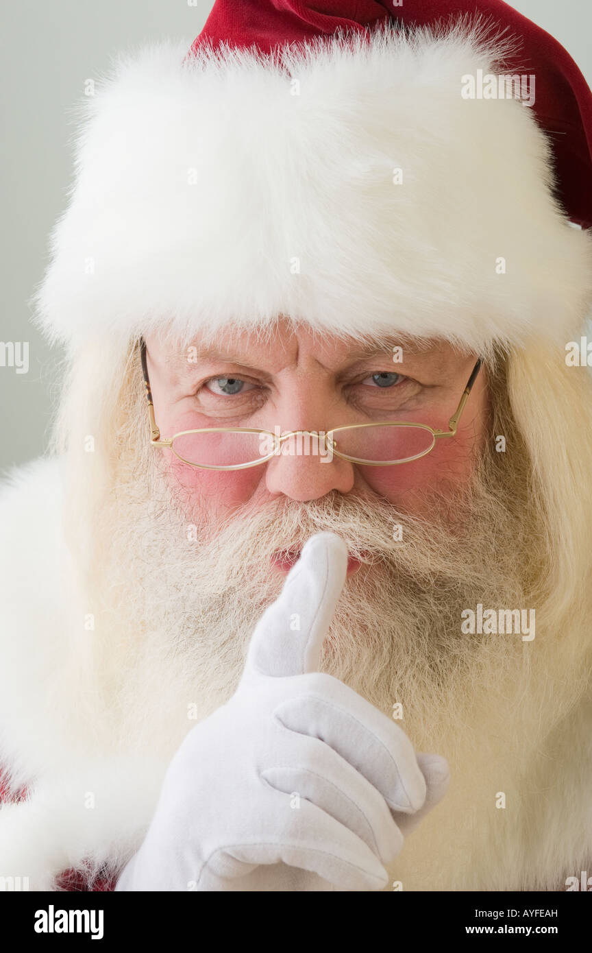 Shushing santa -Fotos und -Bildmaterial in hoher Auflösung – Alamy