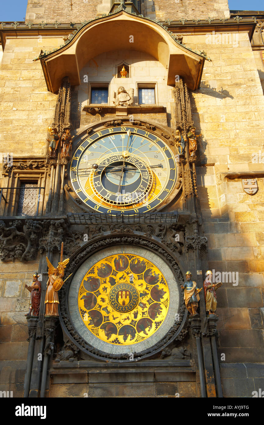 Prager rathausuhr -Fotos und -Bildmaterial in hoher Auflösung – Alamy