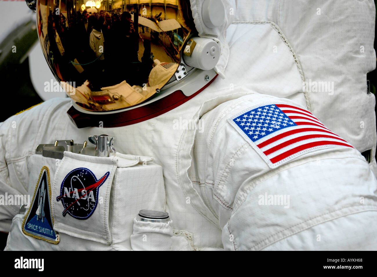 Helm horizontale nasa -Fotos und -Bildmaterial in hoher Auflösung – Alamy