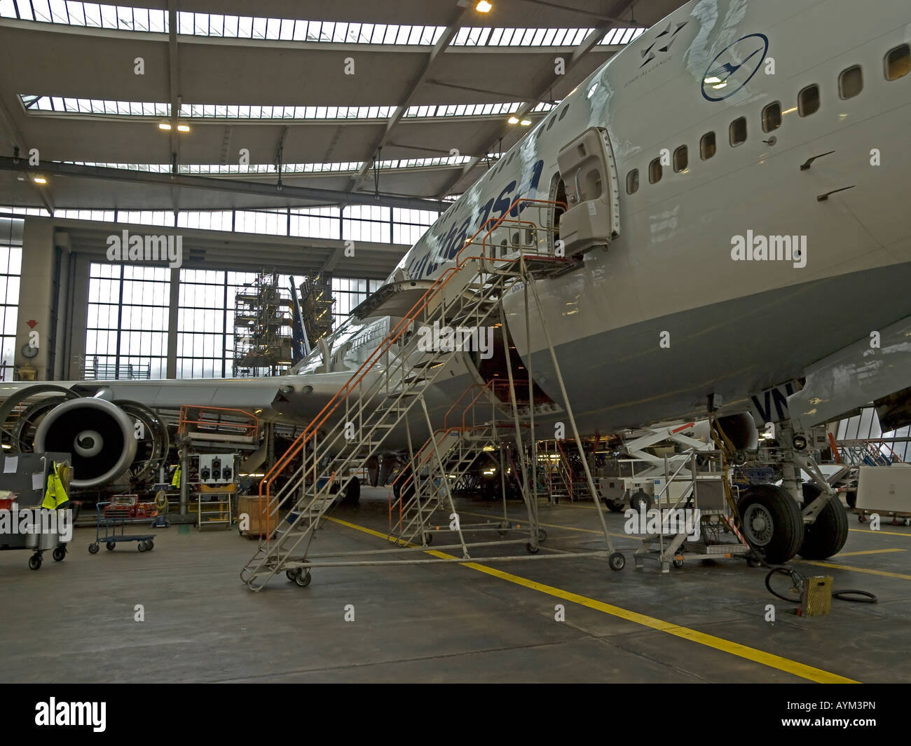 Flugzeug Boeing B747 Jumbo Lufthansa Service Halle Hangar Hangar ...