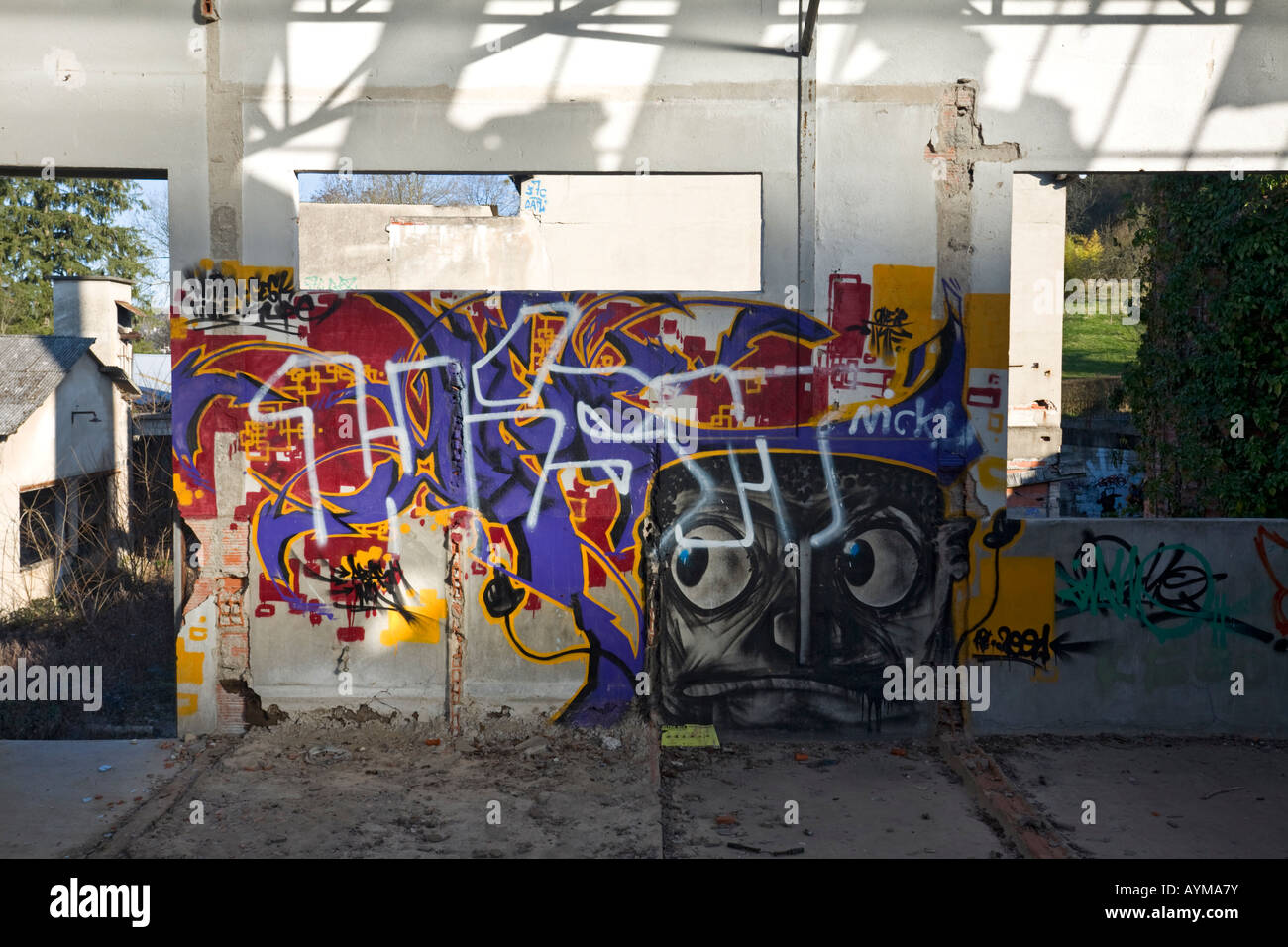 Kunstwerk graffiti cartoon -Fotos und -Bildmaterial in hoher Auflösung ...