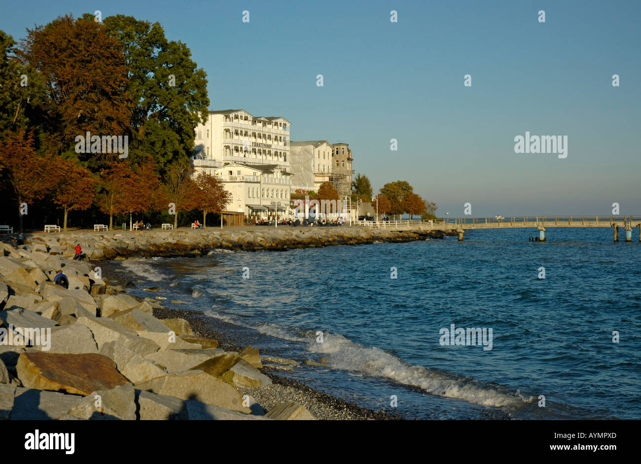 Strandpromenade von sassnitz -Fotos und -Bildmaterial in hoher ...