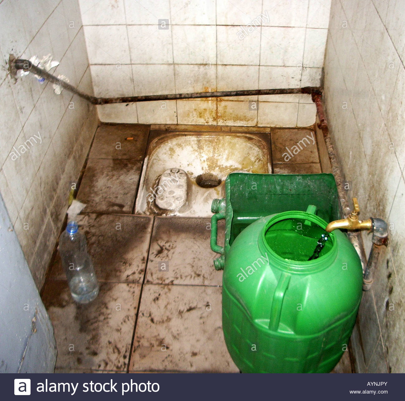 Toilet In Morocco Stockfotos & Toilet In Morocco Bilder - Alamy