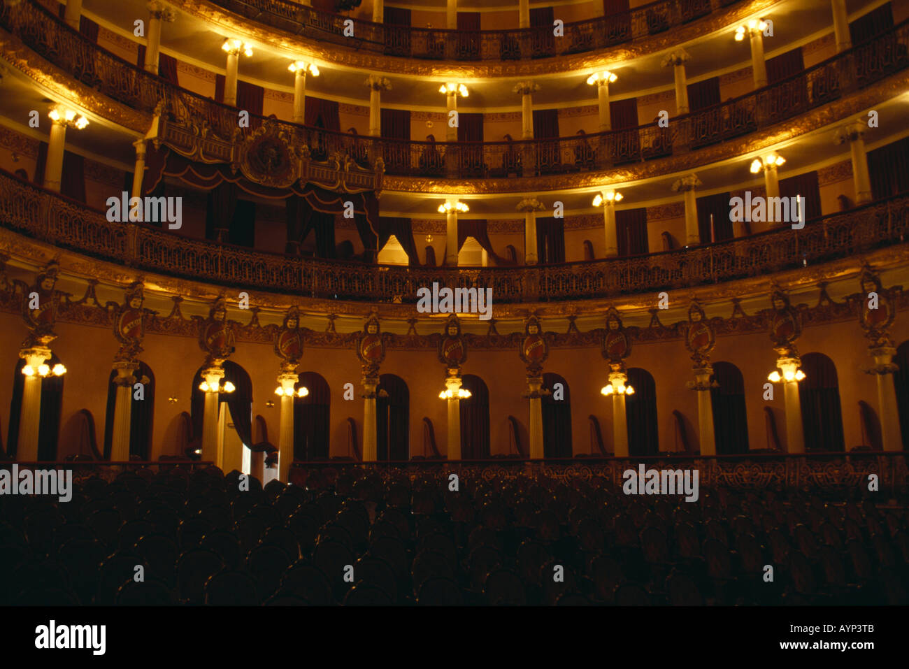 Interior manaus opera house -Fotos und -Bildmaterial in hoher Auflösung ...