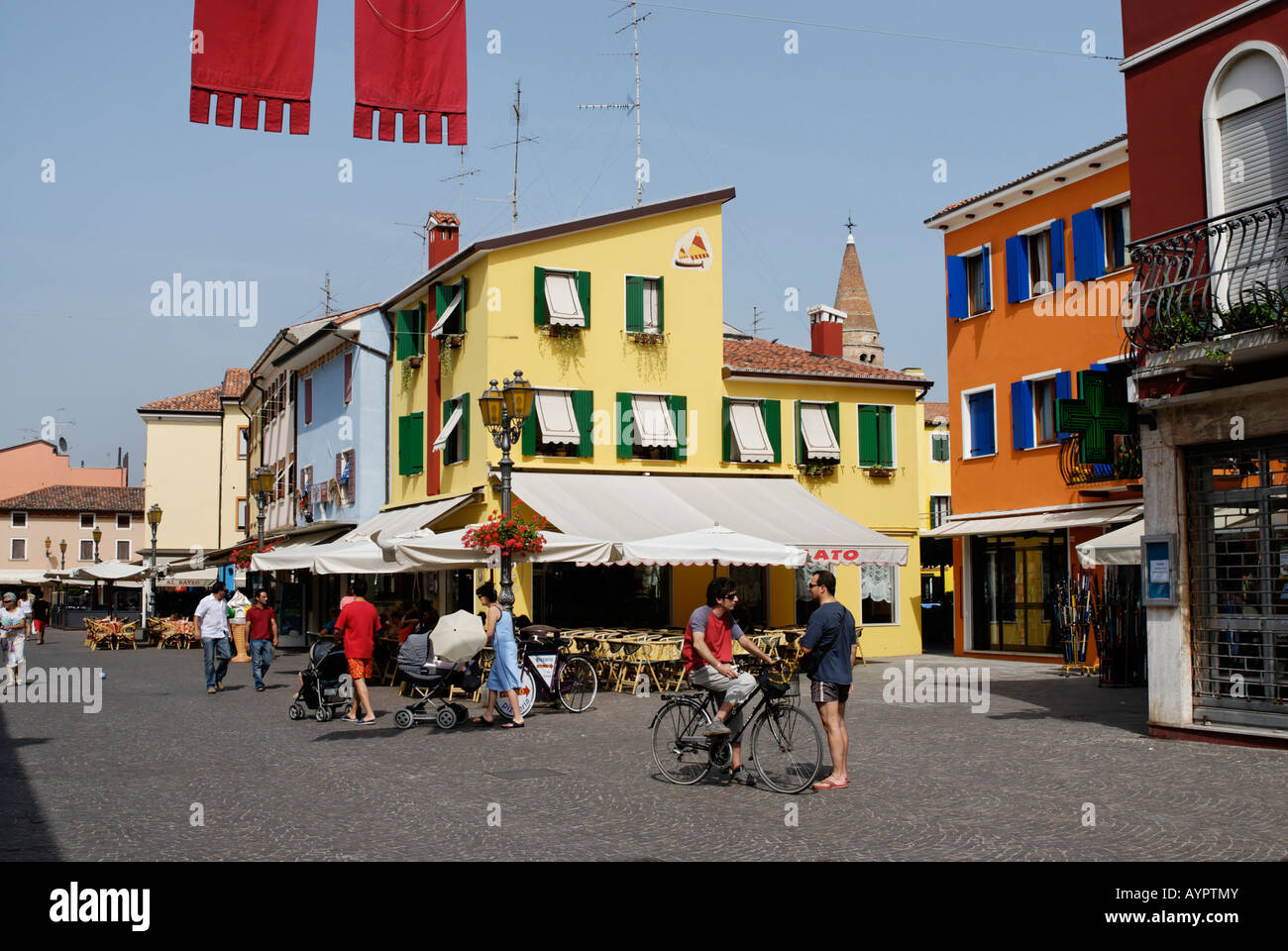Caorle old town centre -Fotos und -Bildmaterial in hoher Auflösung – Alamy