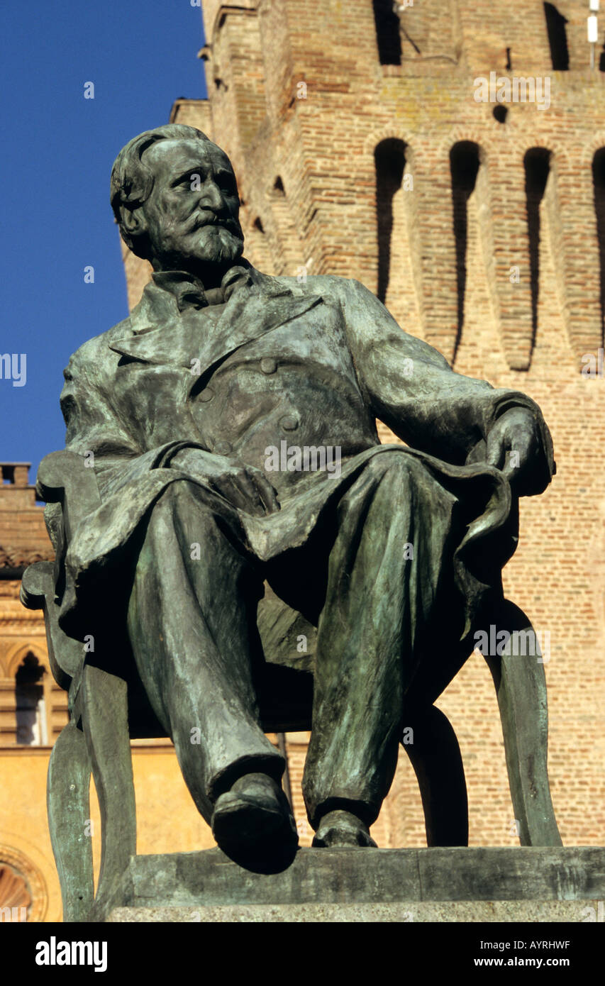 Statue von Giuseppe Verdi in Busseto, Italien Stockfotografie - Alamy