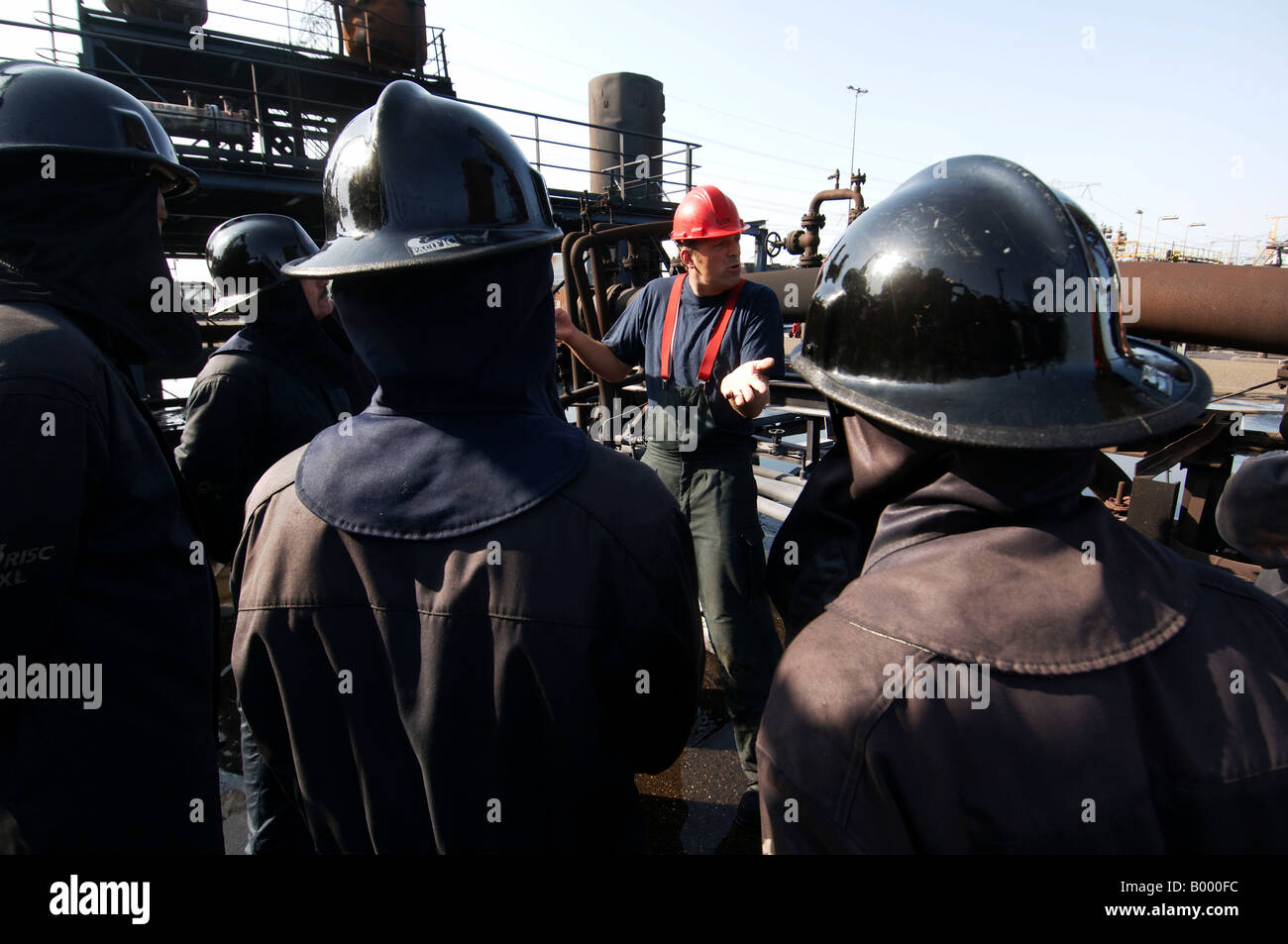 Hafen von Rotterdam Maasvlakte Falck Risc Feuer und Sicherheit ...
