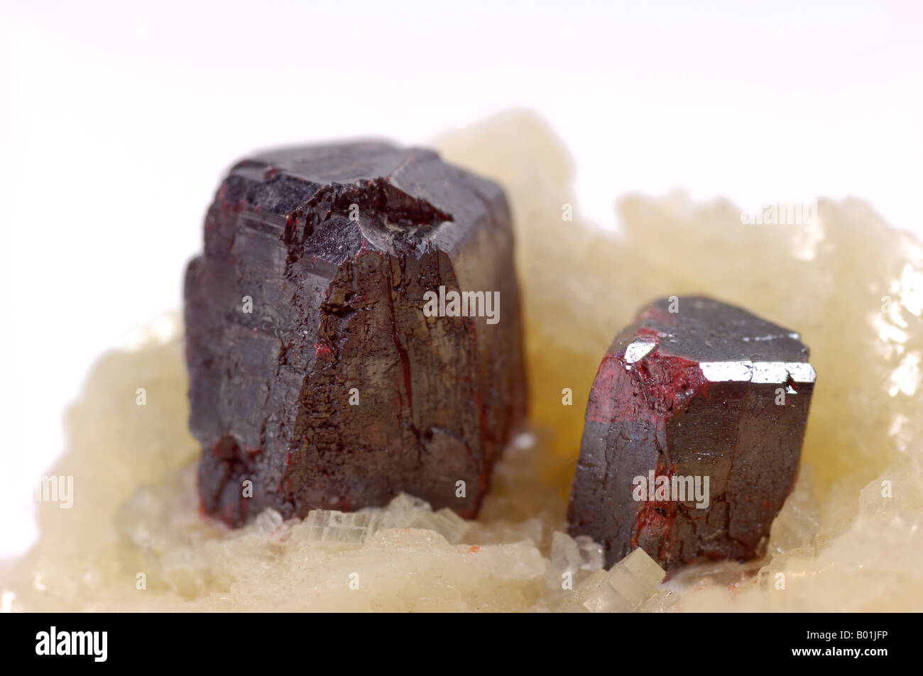 Cinnabar mineral -Fotos und -Bildmaterial in hoher Auflösung – Alamy