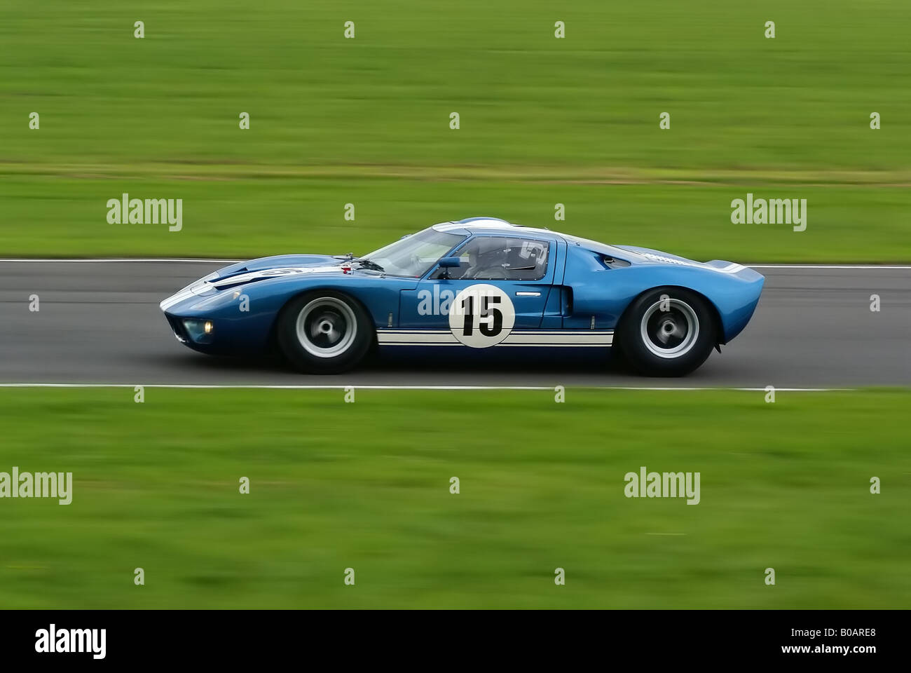 Ford gt40 mk 1 -Fotos und -Bildmaterial in hoher Auflösung – Alamy