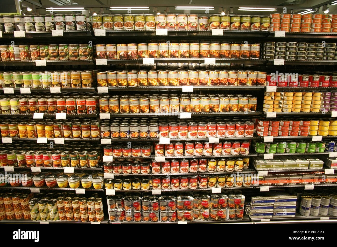 Supermarket Shelves Are Stockfotos und -bilder Kaufen - Alamy