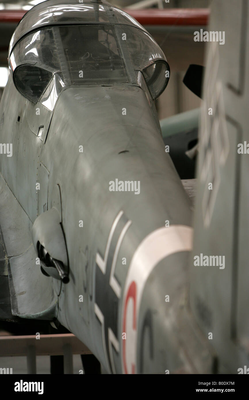 Luftwaffe ww2 plane german -Fotos und -Bildmaterial in hoher Auflösung ...