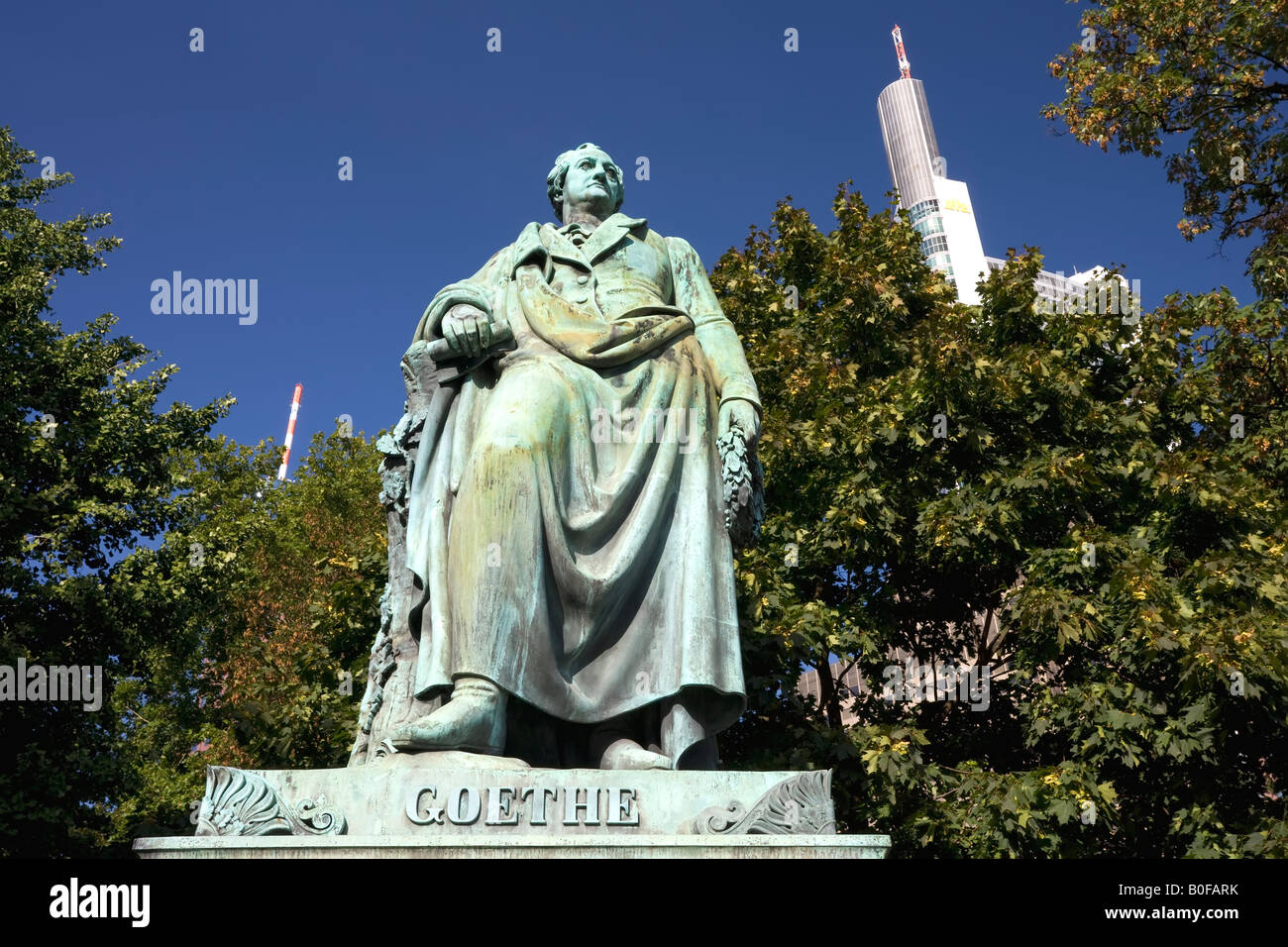 Johann wolfgang von goethe statue -Fotos und -Bildmaterial in hoher ...
