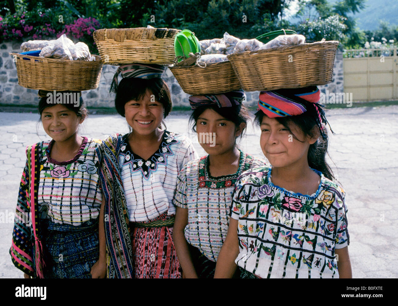 Mayan people -Fotos und -Bildmaterial in hoher Auflösung – Alamy