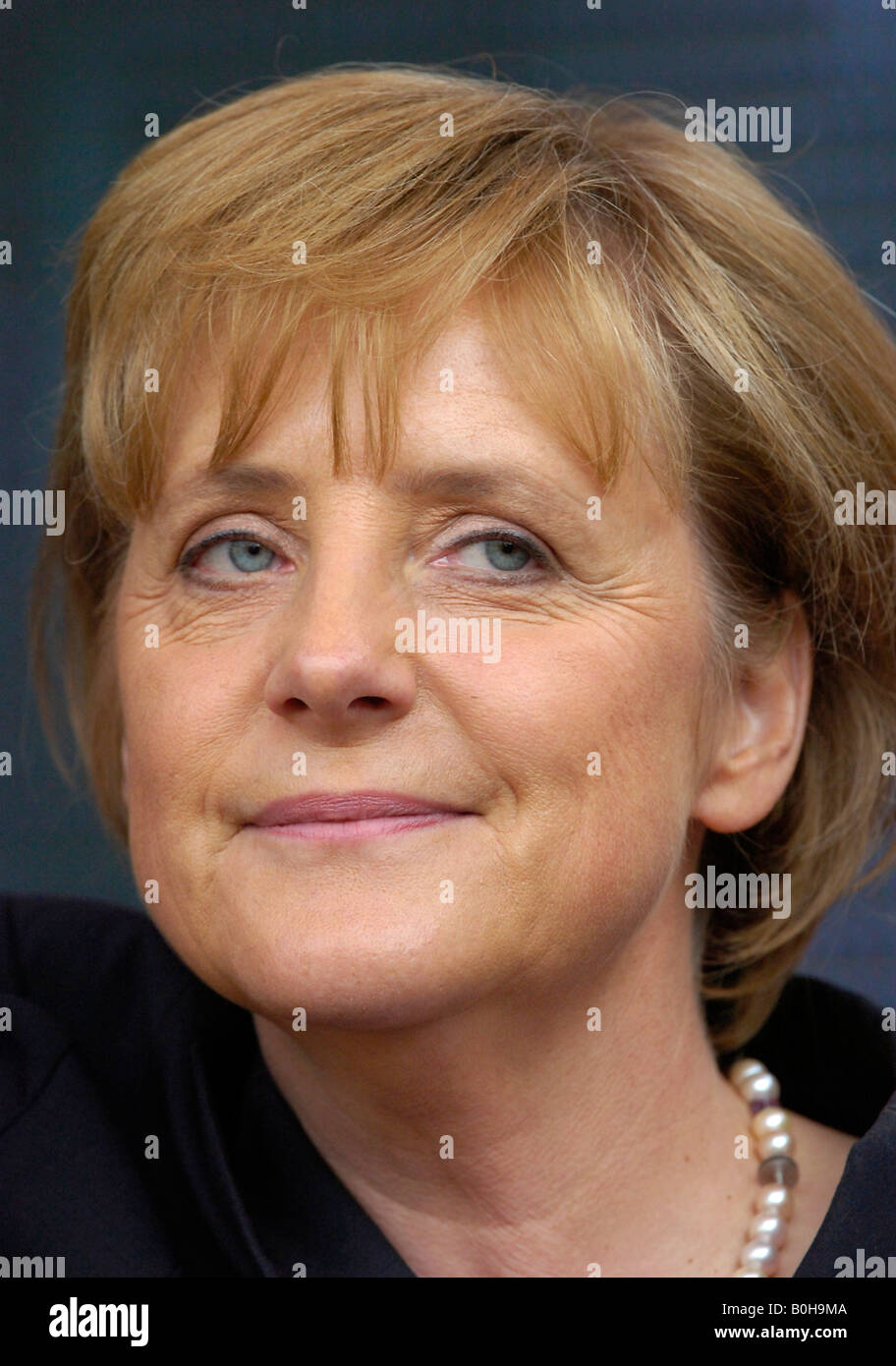 Dr angela merkel -Fotos und -Bildmaterial in hoher Auflösung – Alamy