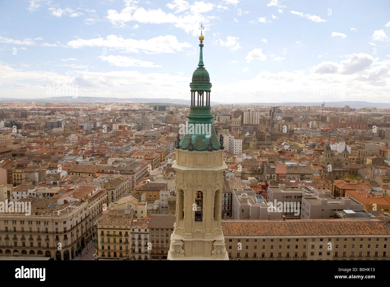 Basilica del pilar kathedrale -Fotos und -Bildmaterial in hoher ...