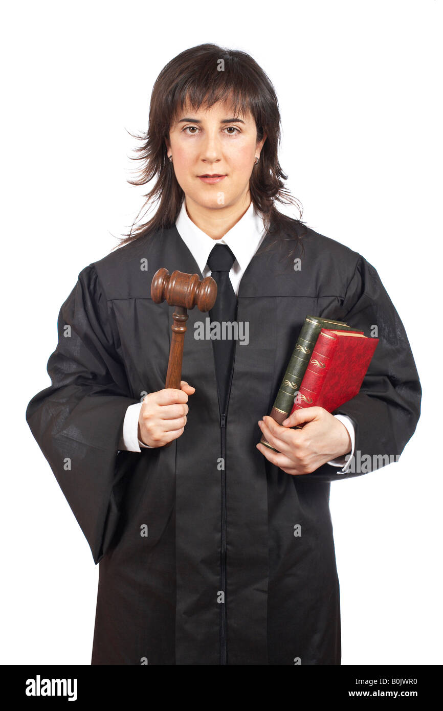 Eine glückliche Richterin hält die Hammer und Bücher geringe ...