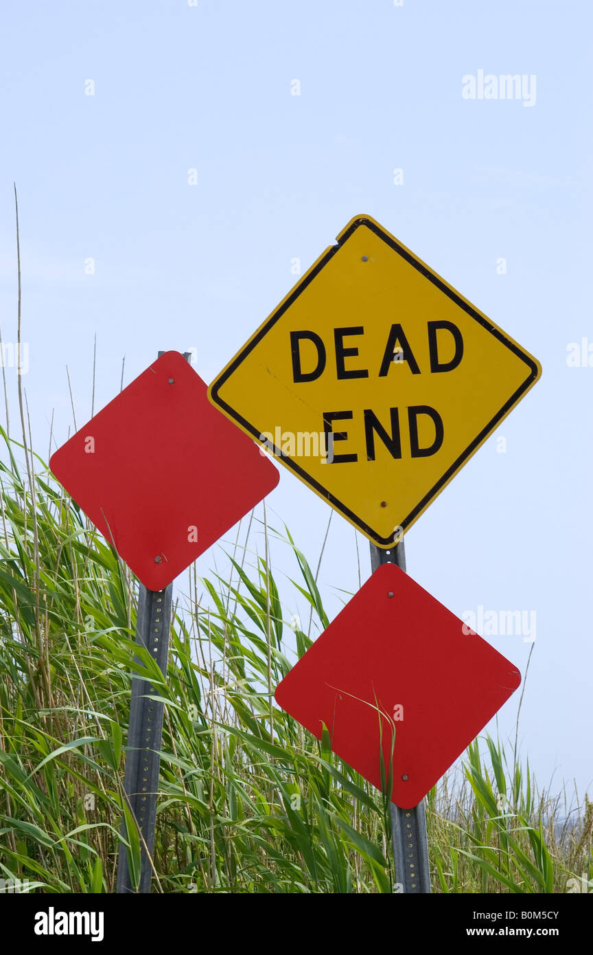 Gelb rot aufmerksamkeit stop ende -Fotos und -Bildmaterial in hoher ...