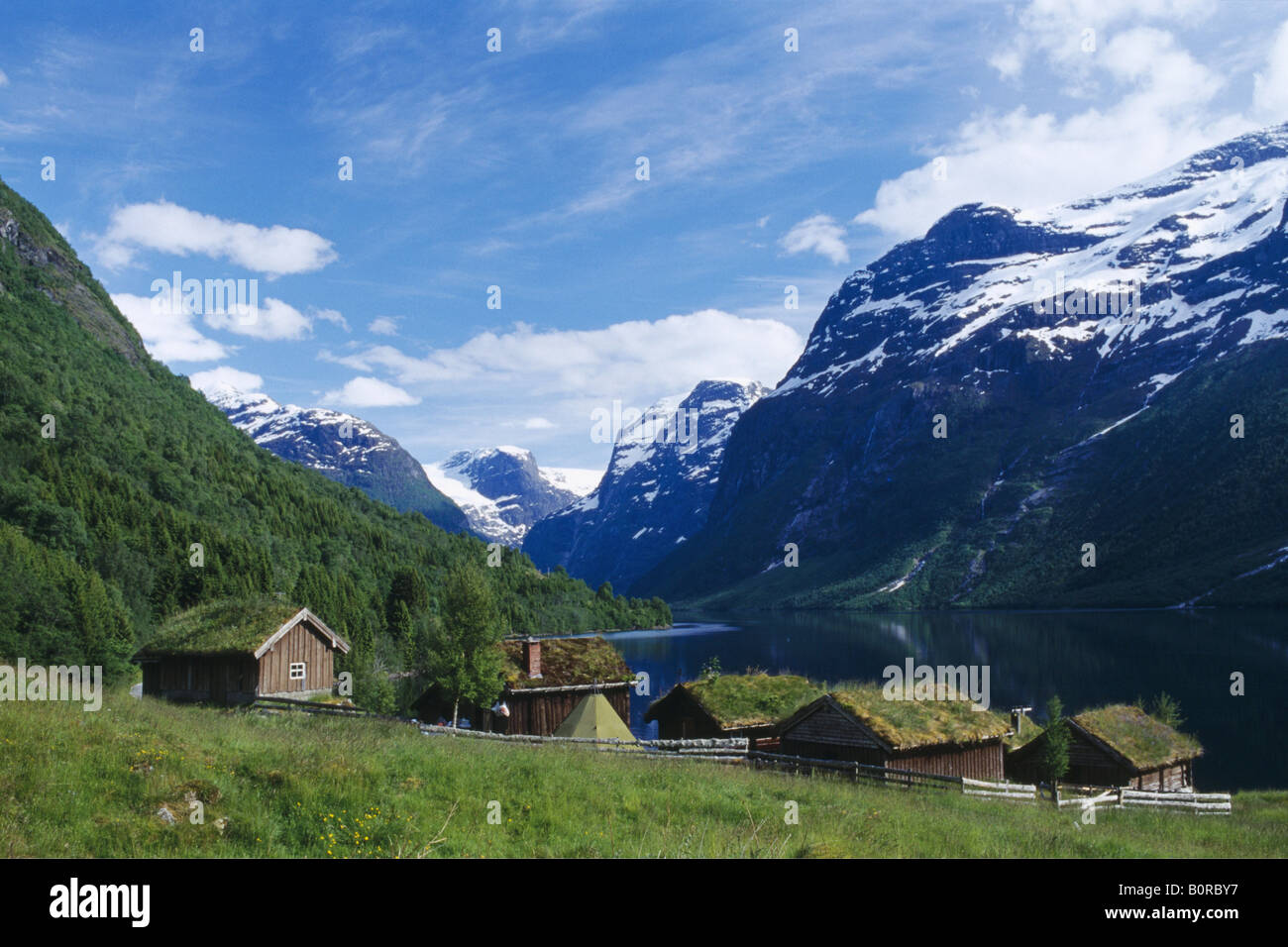 Lake Loen, Nordfjord, Norwegen Stockfotografie - Alamy
