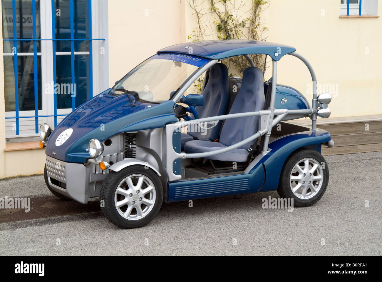 Französisch Frankreich Mikro-Auto kleine winzige Spaß Auto Liger ...