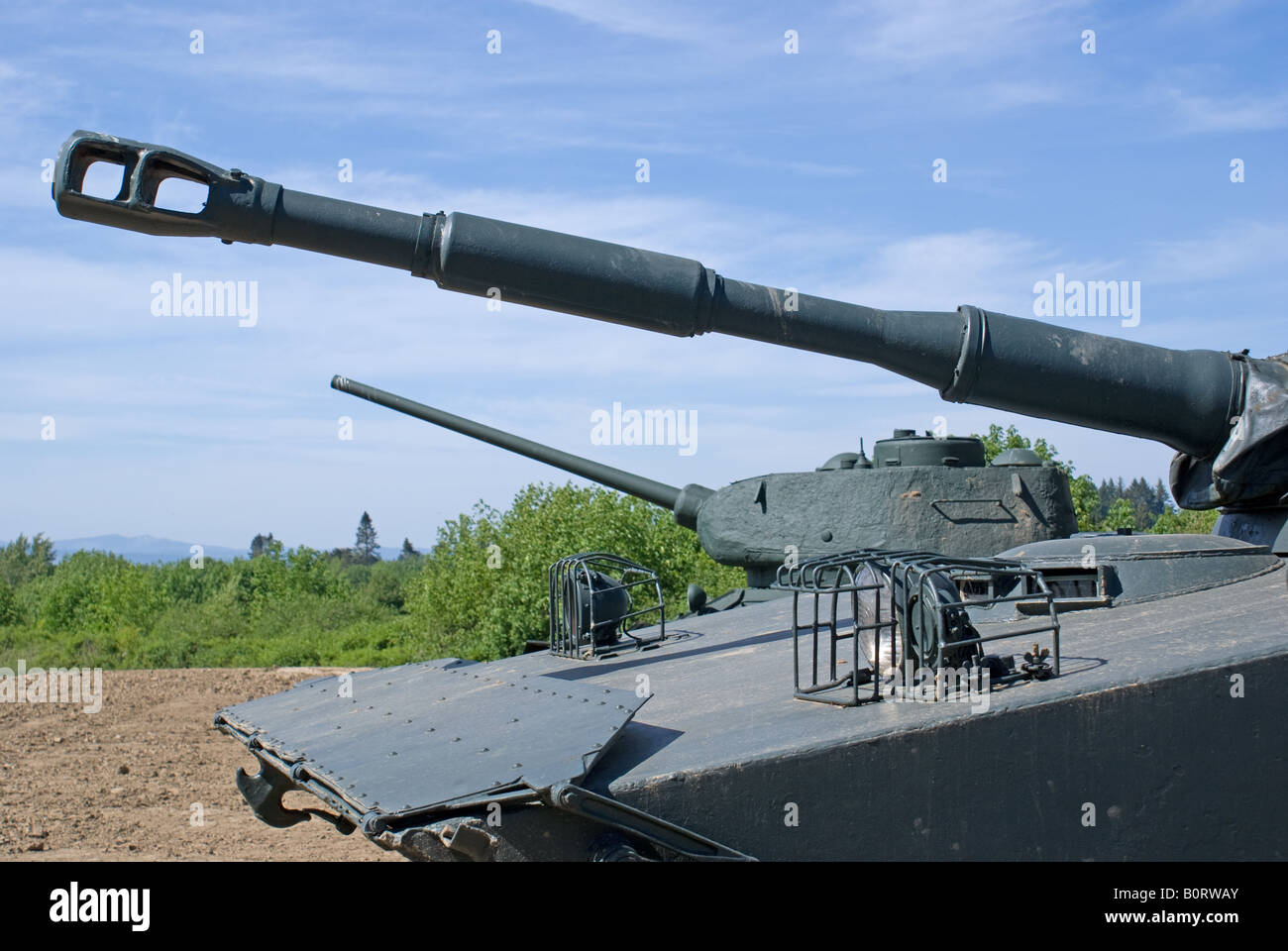 Combat tanks -Fotos und -Bildmaterial in hoher Auflösung – Alamy