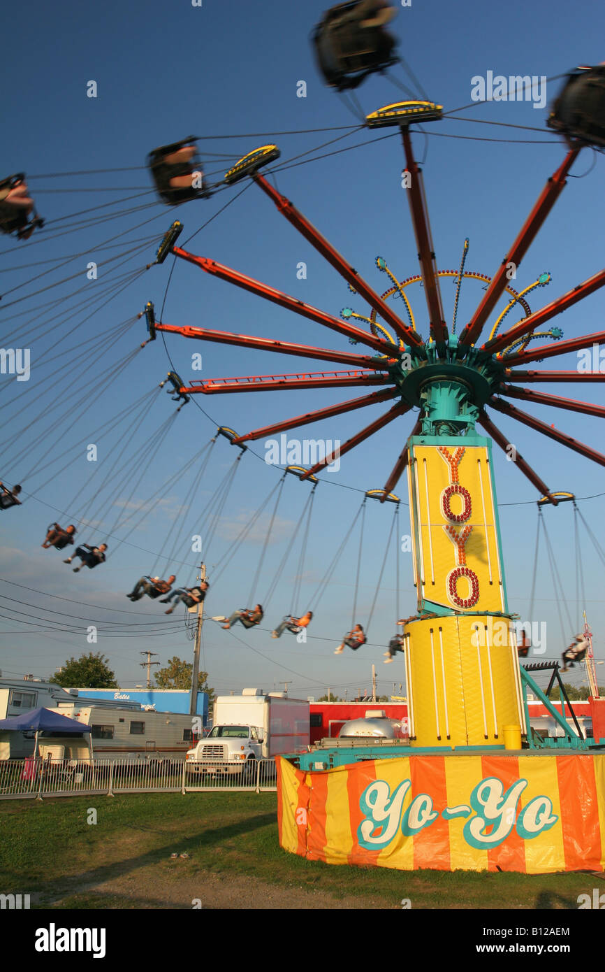 Yo Yo Ride Stockfotos & Yo Yo Ride Bilder - Alamy