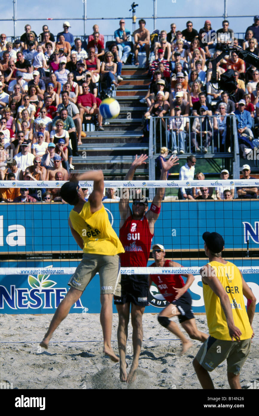 Timmendorfer strand beachvolleyball -Fotos und -Bildmaterial in hoher ...