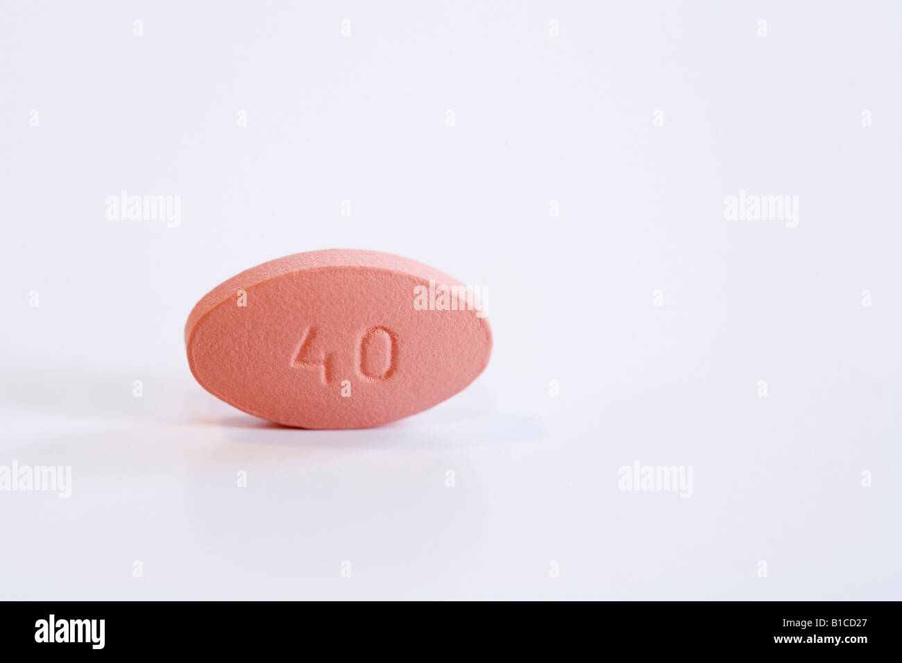 Eine 40mg Tablette Simvastatin Stockfotografie - Alamy