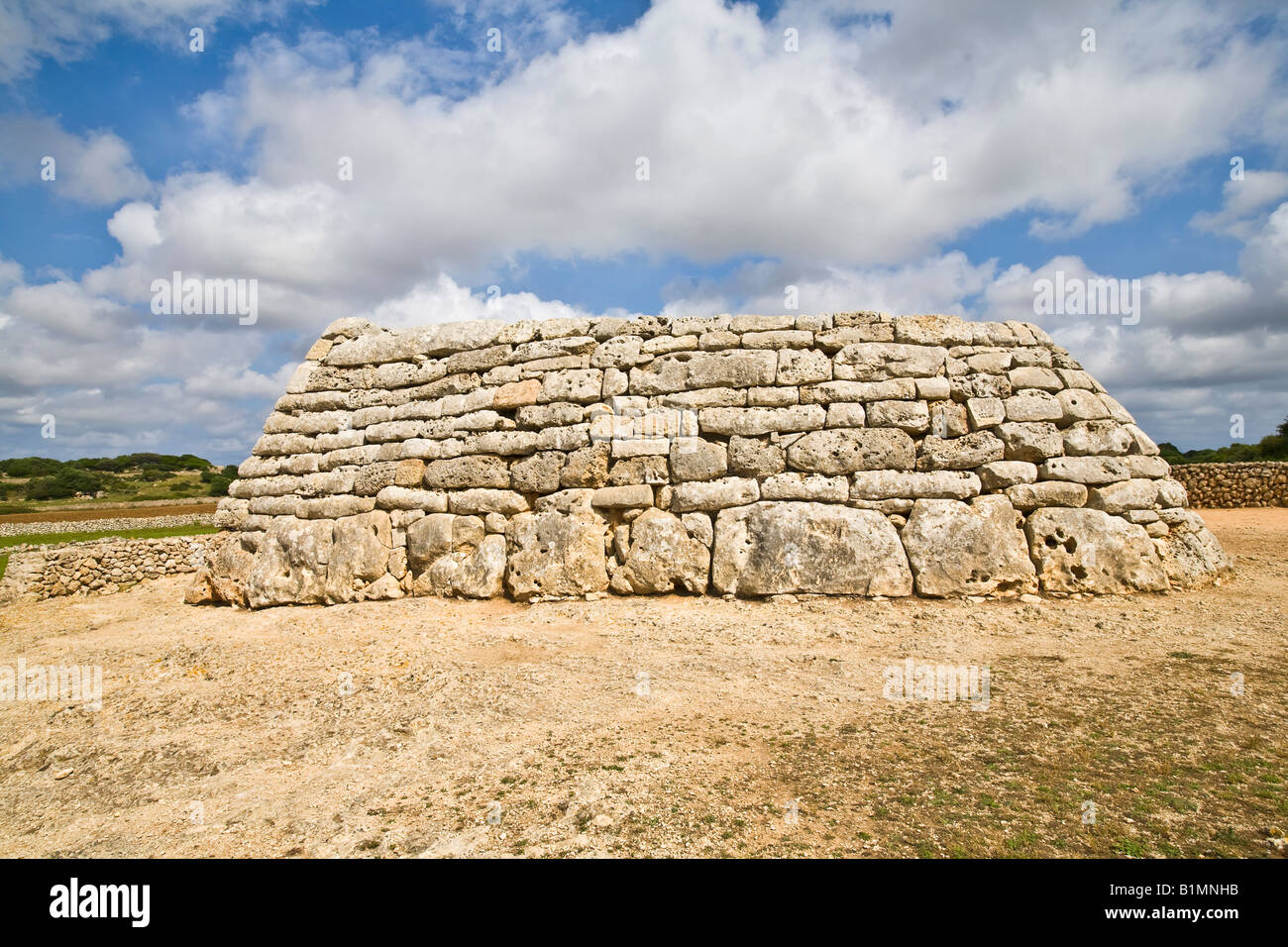 Naveta des tudons -Fotos und -Bildmaterial in hoher Auflösung – Alamy