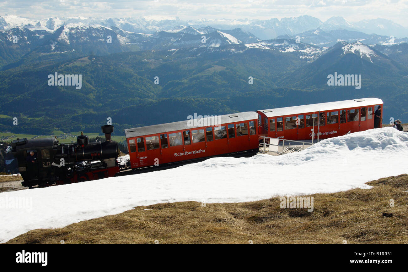 Die Schafbergbahn, Zahnradbahn auf den Schafberg Mountain, Salzburg ...