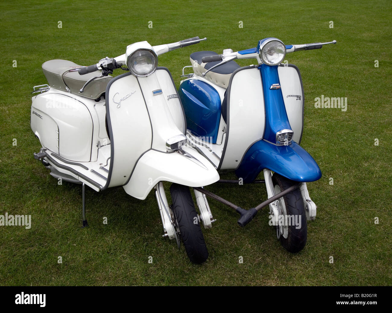 Original motorroller -Fotos und -Bildmaterial in hoher Auflösung – Alamy