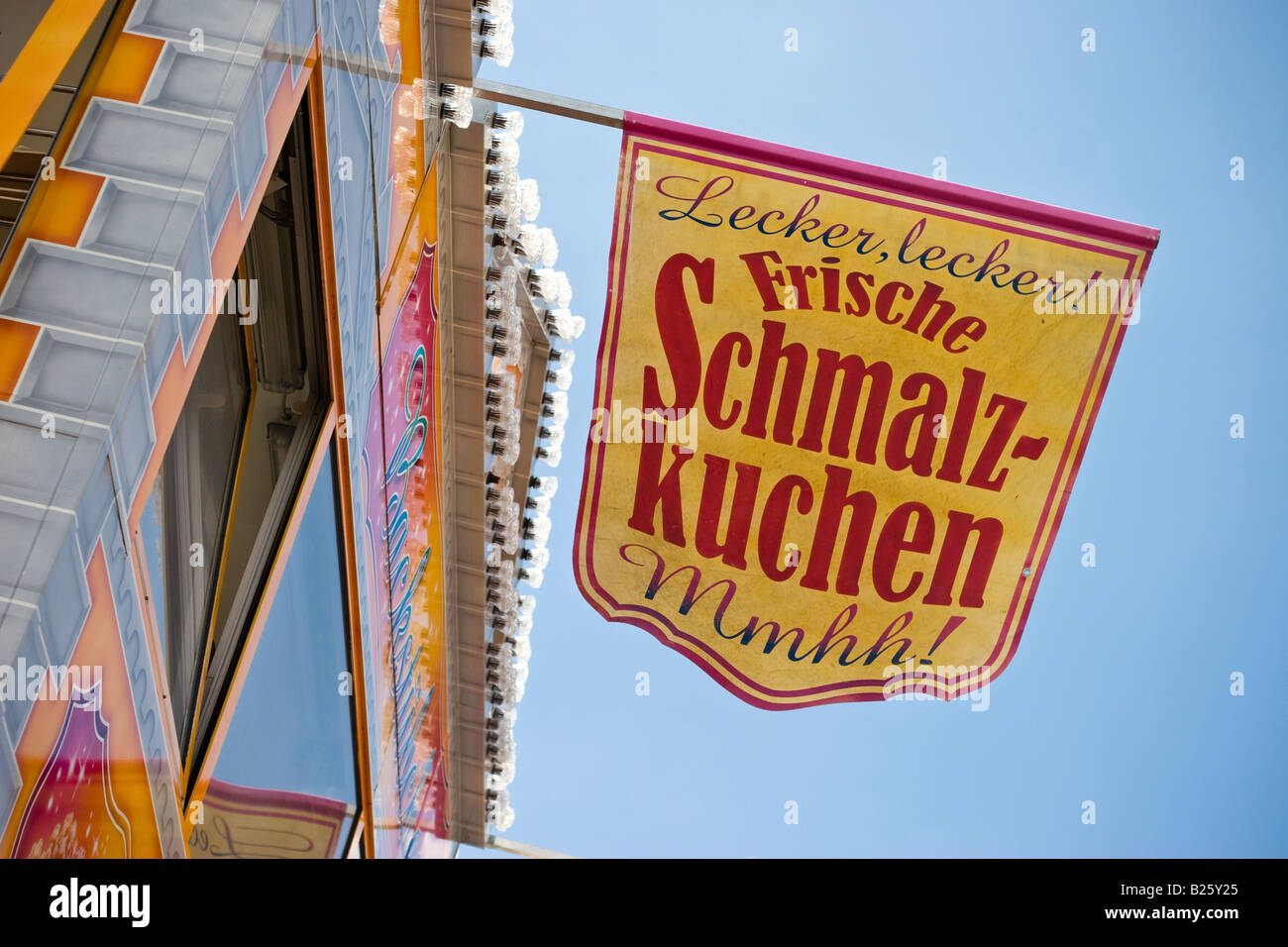 Essen flagge -Fotos und -Bildmaterial in hoher Auflösung – Alamy