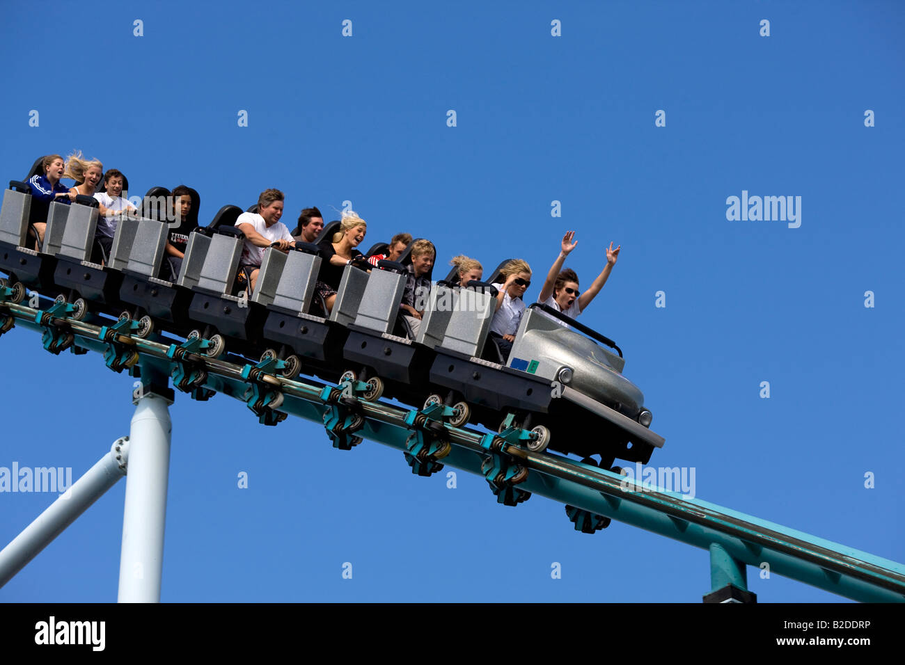 Tivoli Schaukel Stockfotos und -bilder Kaufen - Alamy