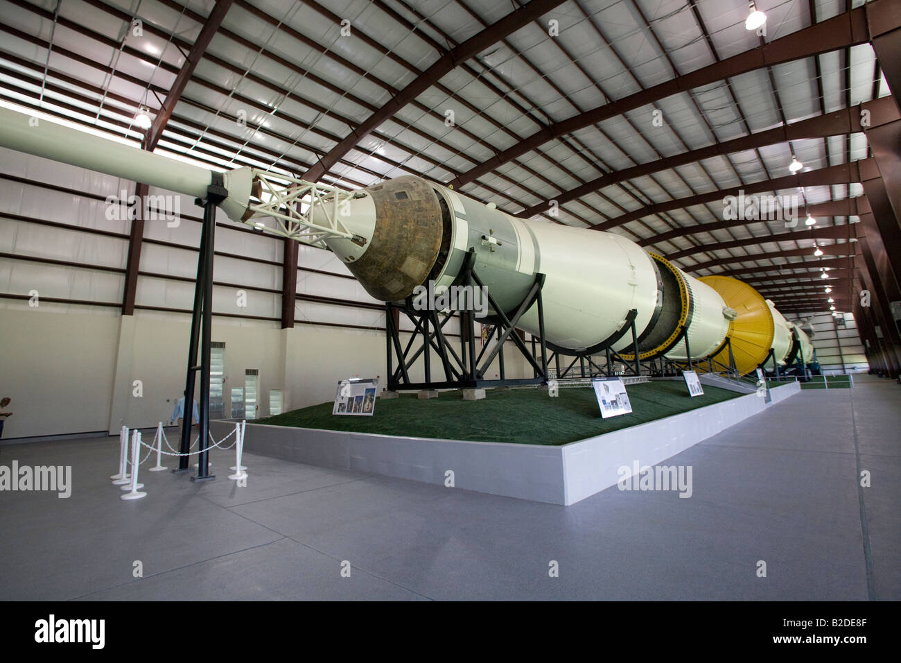 Saturn v rakete -Fotos und -Bildmaterial in hoher Auflösung – Alamy