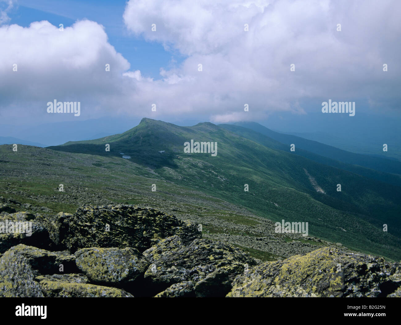 Appalachian Trail... Gewitterwolken über Mount Monroe von Westside ...