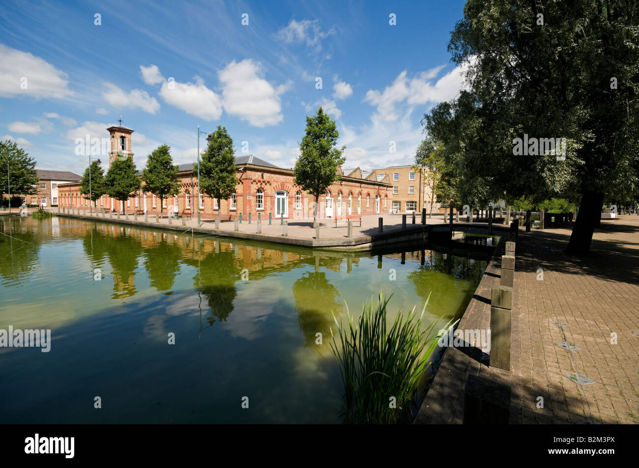 Die alte Maschine Raum und Uhrenturm der ehemaligen Royal Small Arms ...