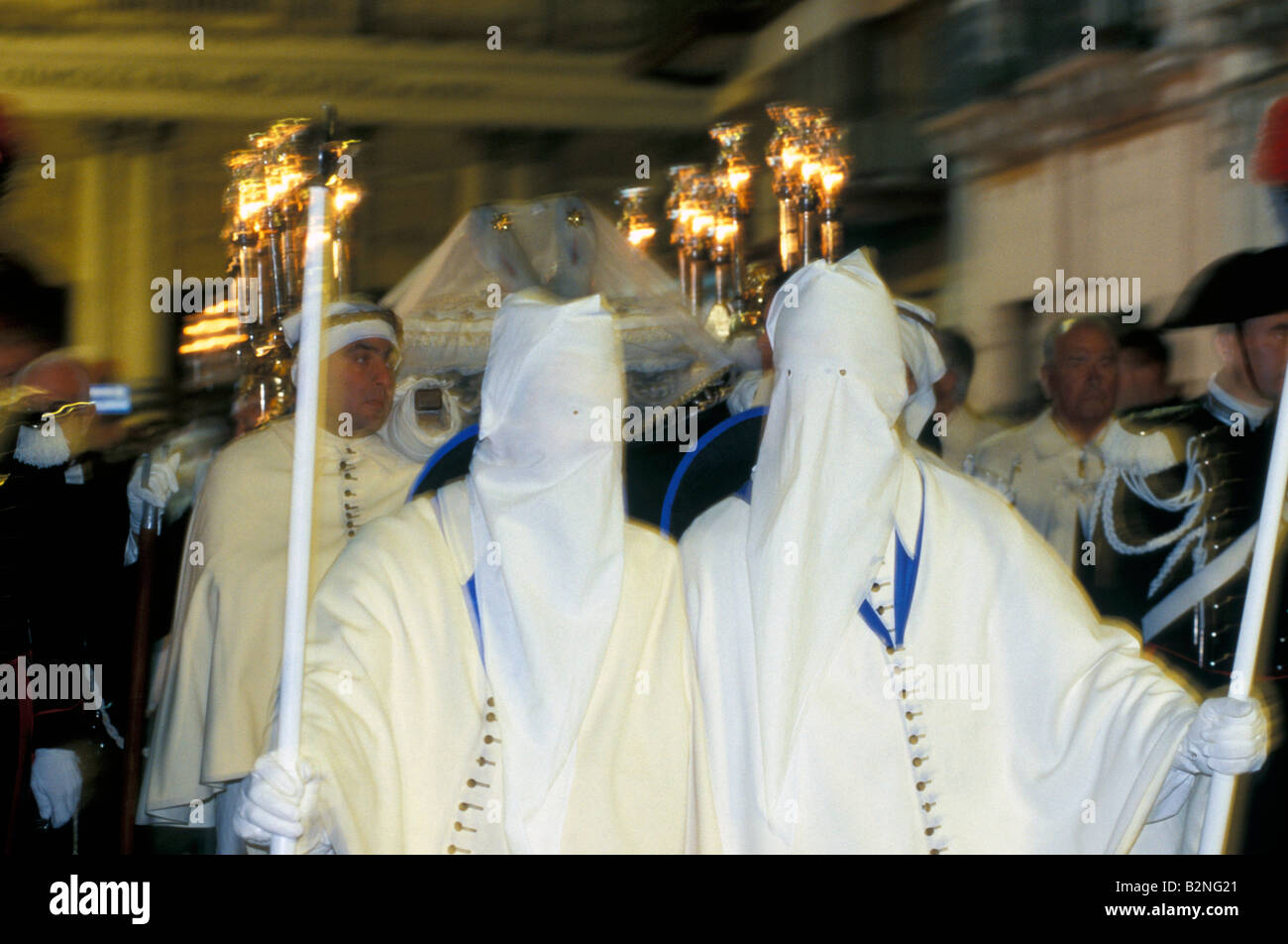 Taranto prozession -Fotos und -Bildmaterial in hoher Auflösung – Alamy