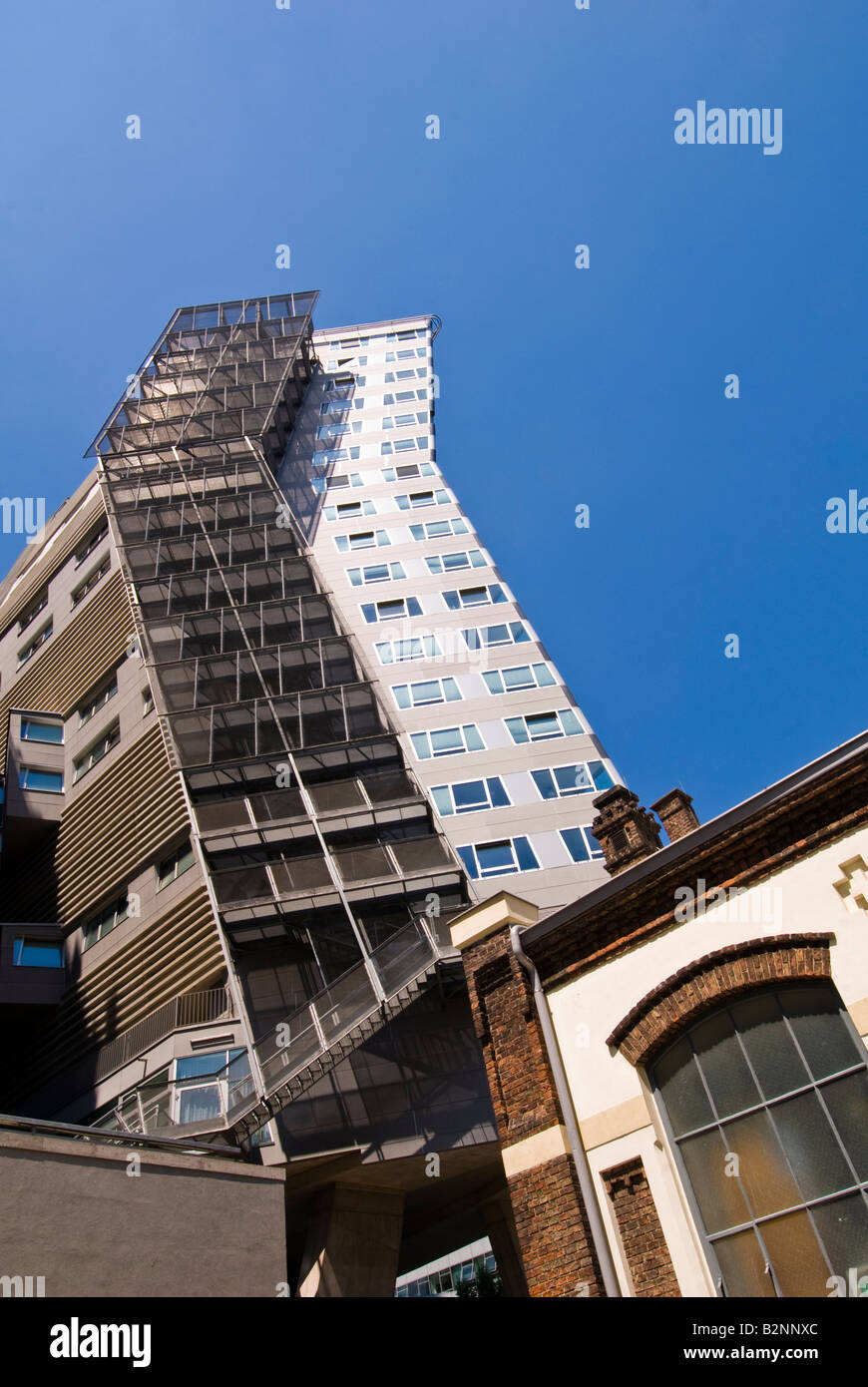 Gasometer b simmering -Fotos und -Bildmaterial in hoher Auflösung – Alamy