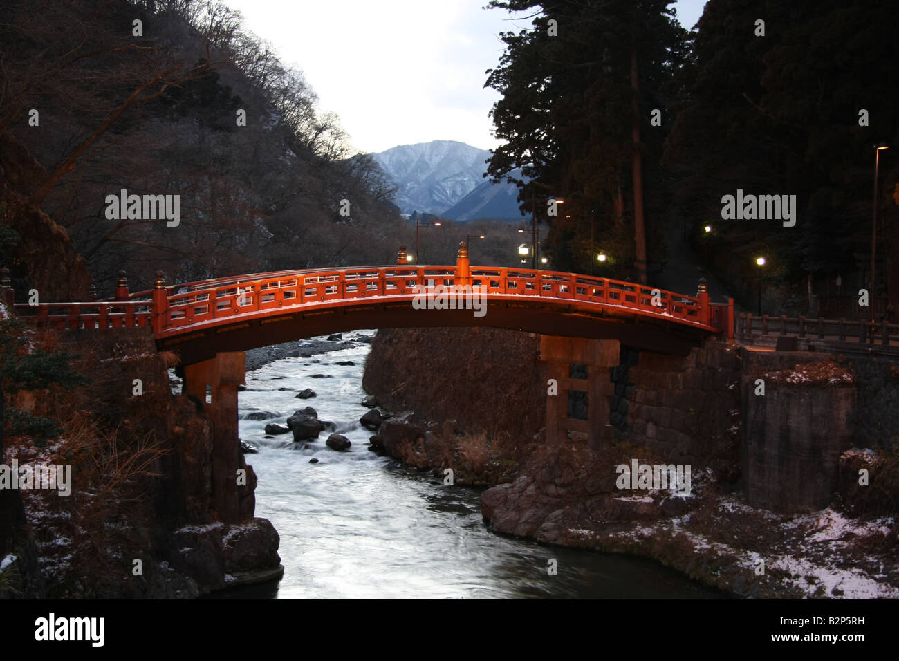 Shinkyo brücke und fluss daiya -Fotos und -Bildmaterial in hoher Auflösung – Alamy
