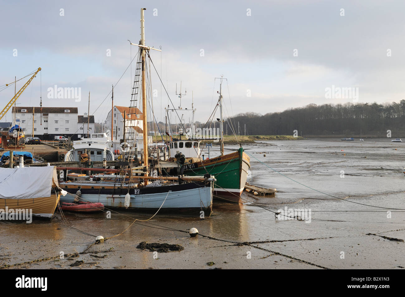 Woodbridge quay und river deben bei ebbe -Fotos und -Bildmaterial in ...