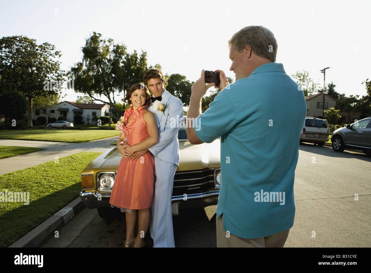 Abschlussball foto -Fotos und -Bildmaterial in hoher Auflösung – Alamy