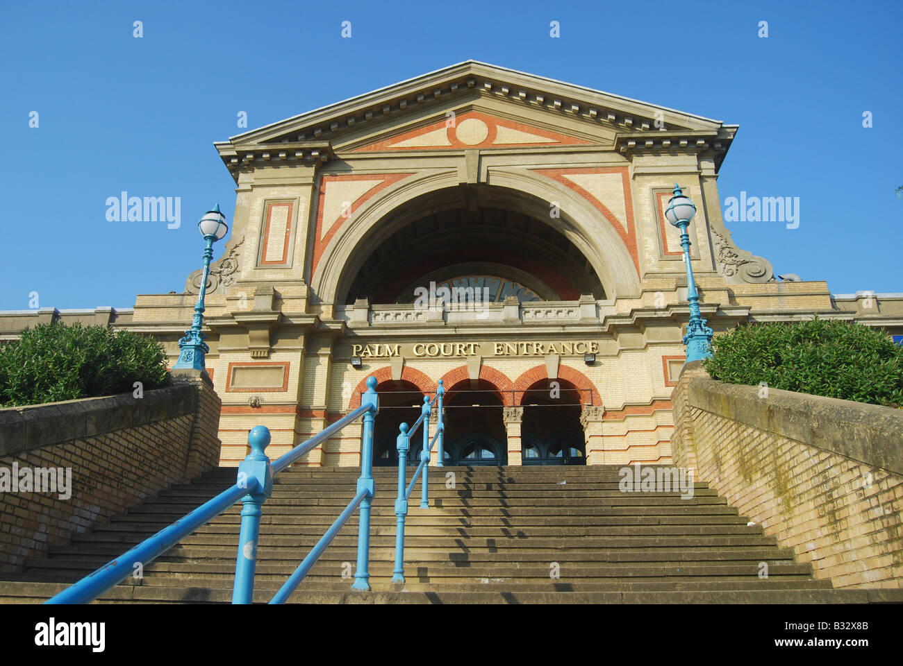 Ally pally -Fotos und -Bildmaterial in hoher Auflösung – Alamy