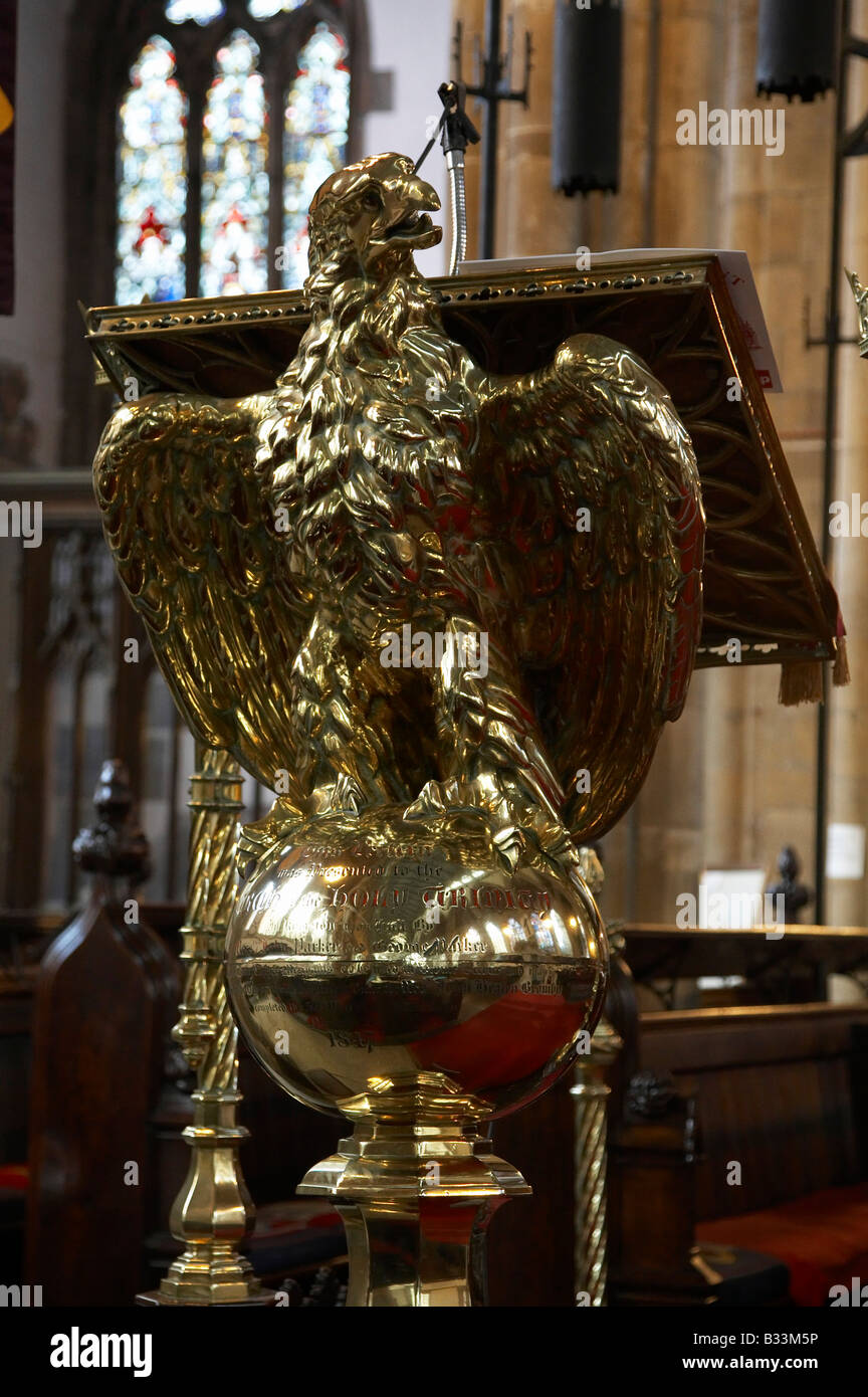 Rednerpult kirche -Fotos und -Bildmaterial in hoher Auflösung – Alamy
