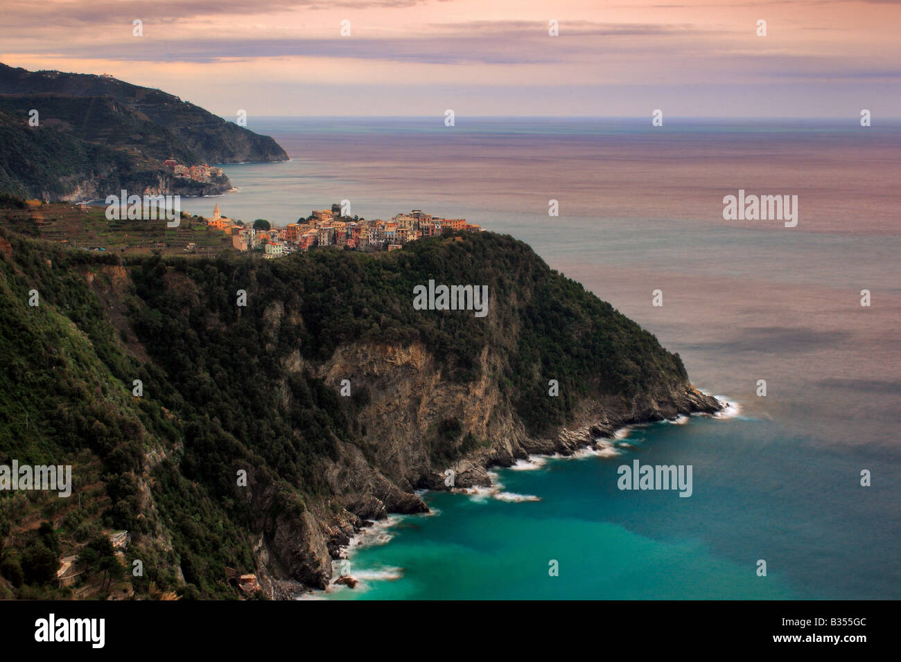 Corniglia beach -Fotos und -Bildmaterial in hoher Auflösung – Alamy