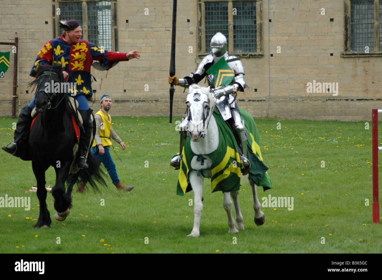 Knappe mit ritter -Fotos und -Bildmaterial in hoher Auflösung - Seite 2 ...