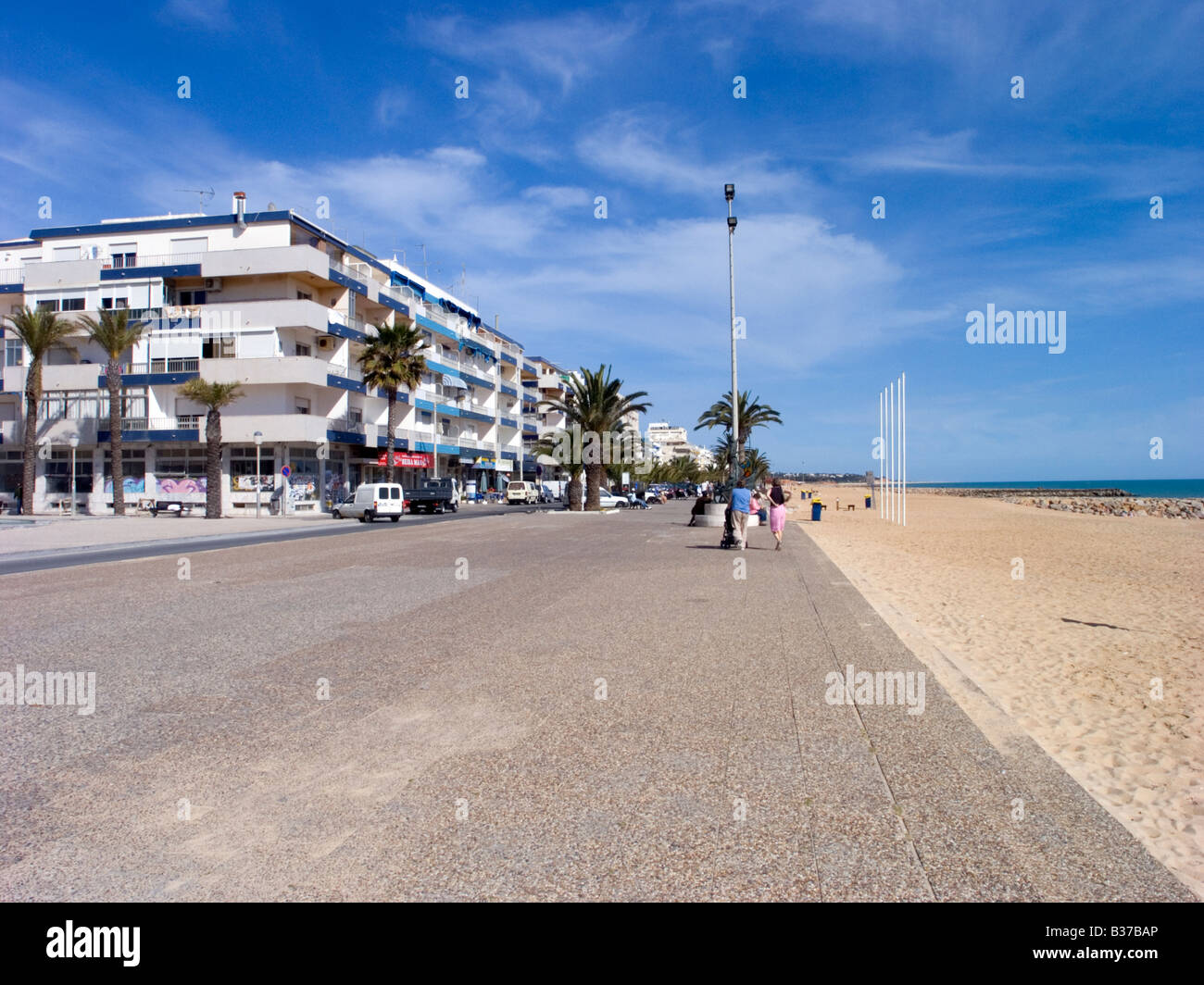 Quarteira algarve portugal -Fotos und -Bildmaterial in hoher Auflösung ...