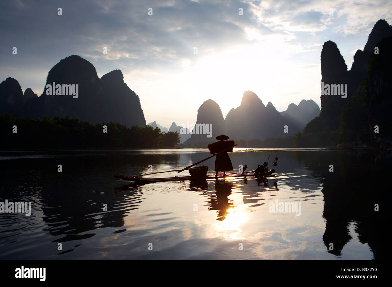 Kormoran Fischer in Lijang Li Fluss Xingping Guilin Provinz China Model ...