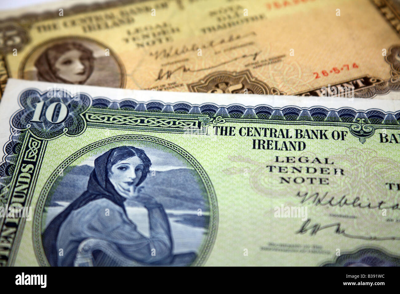 10 pfund banknoten -Fotos und -Bildmaterial in hoher Auflösung – Alamy