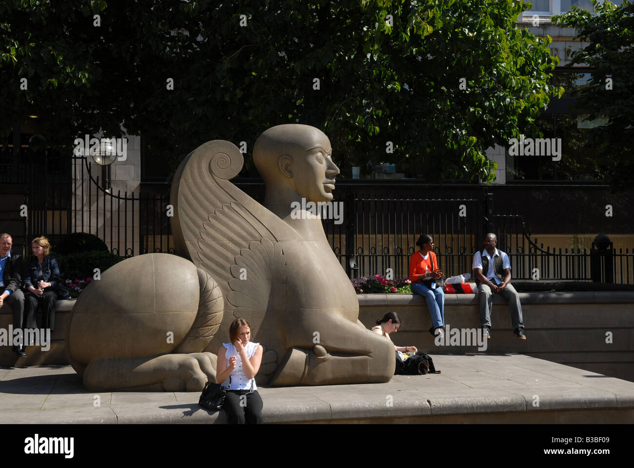 Statues in england -Fotos und -Bildmaterial in hoher Auflösung – Alamy